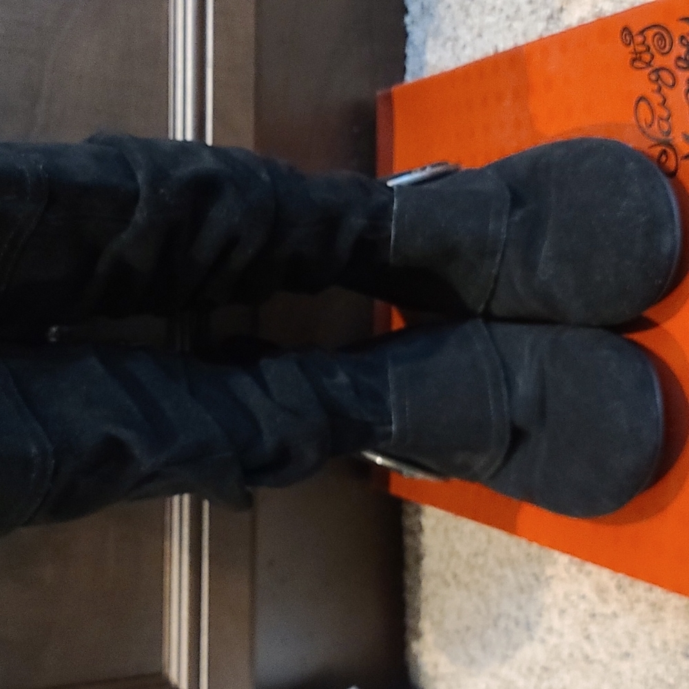 Excellent Condition Naughty Monkey Leather Boots Size… - Gem